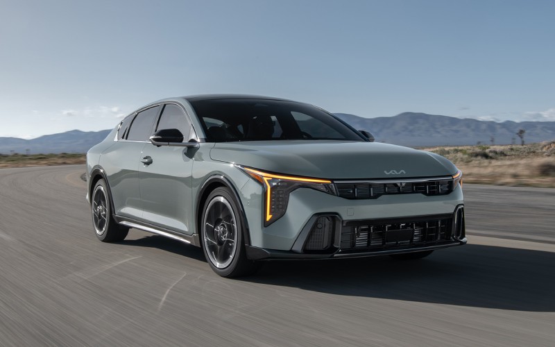 How the 360° Surround View Monitor Makes Parking the 2025 Kia K4 Easier ...